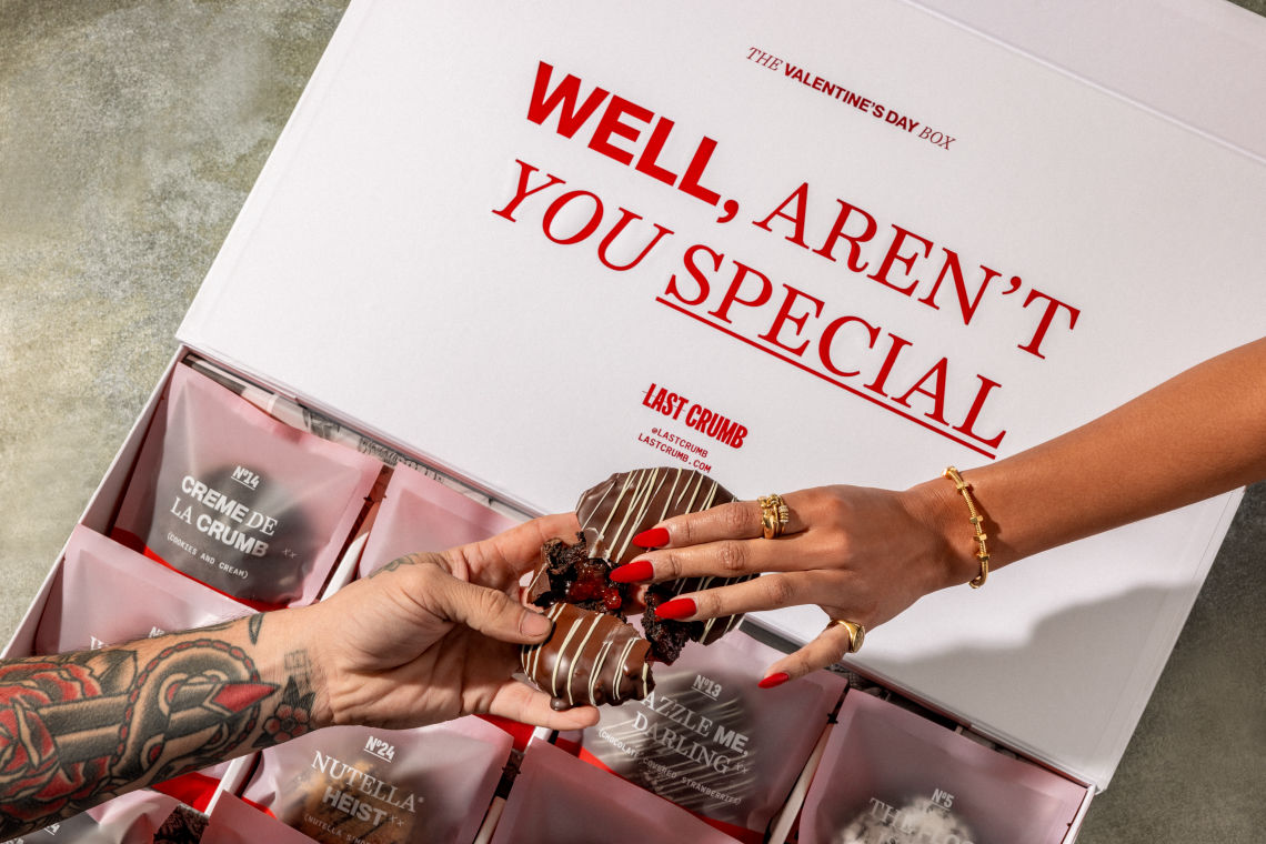 Last Crumb Valentine's Day Box in the Dieline | Truffl